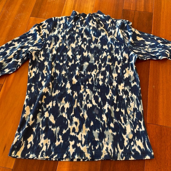 Rebecca Malone | Sweaters | Rebecca Malone Abstract Turtleneck | Poshmark